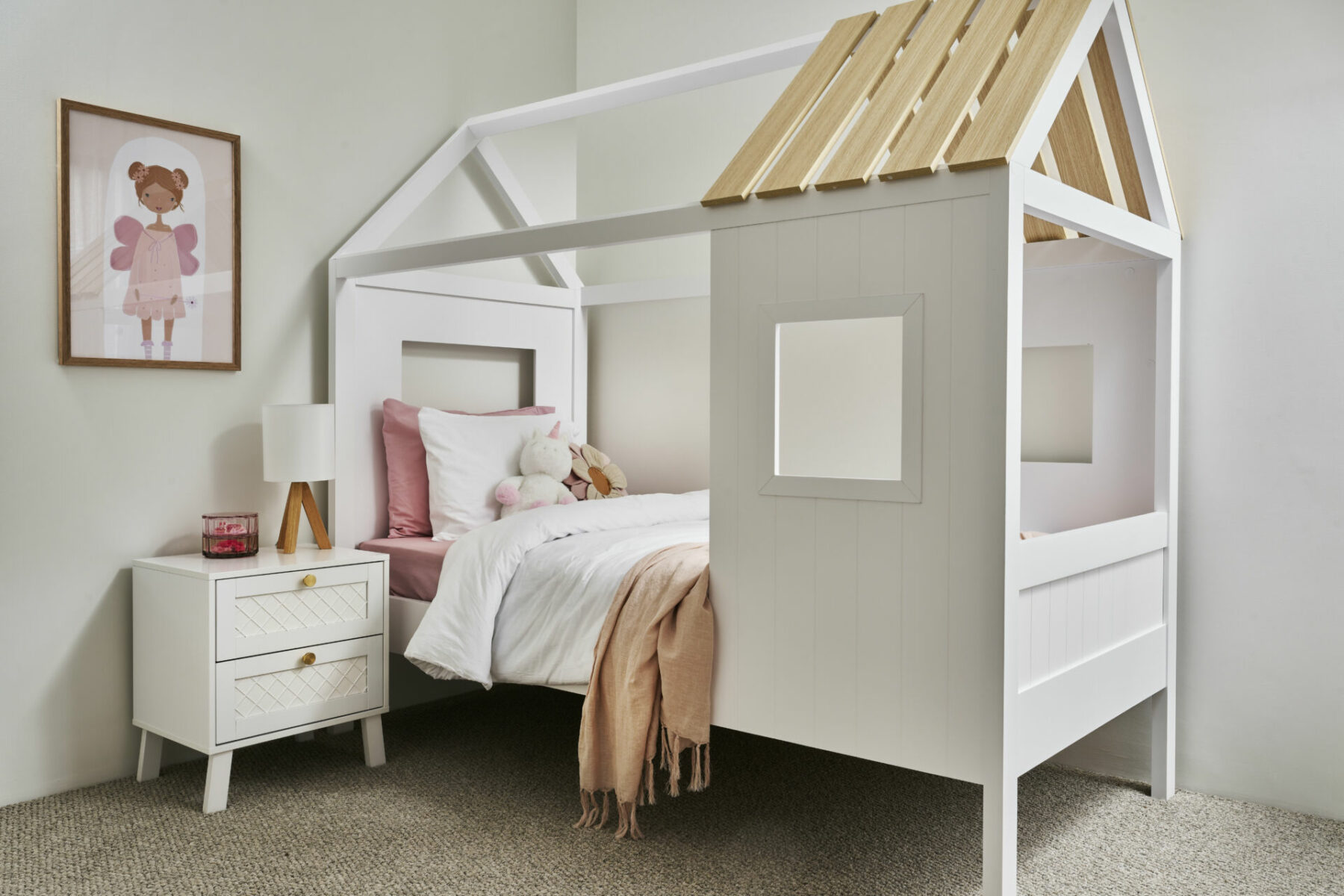 The Fitzroy: 4 Bed, 2 Bath Display Home | Treeby | B1 Homes