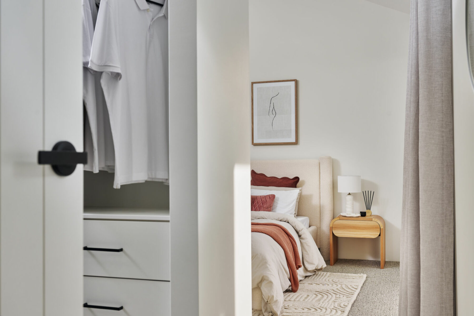 The Fitzroy: 4 Bed, 2 Bath Display Home | Treeby | B1 Homes